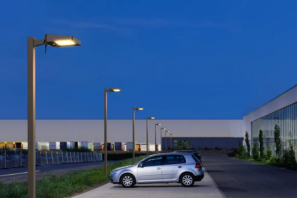 Advanced Smart Lighting Solutions for Outdoor Parking Lots - Sottlot
